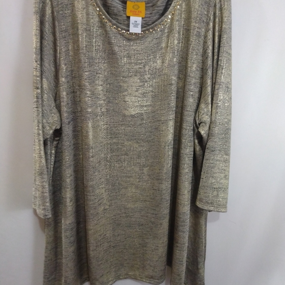 Ruby Rd. | Tops | Ruby Red Woman Glittering Studded Tunuc | Poshmark